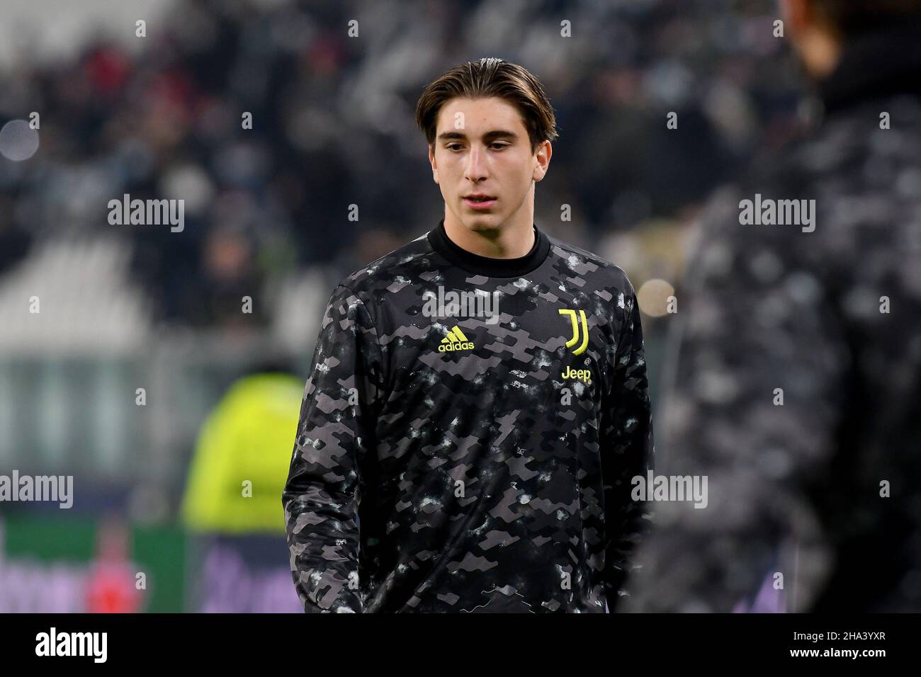 Fabio Miretti of Juventus FC warms up during the UEFA Champions League ...