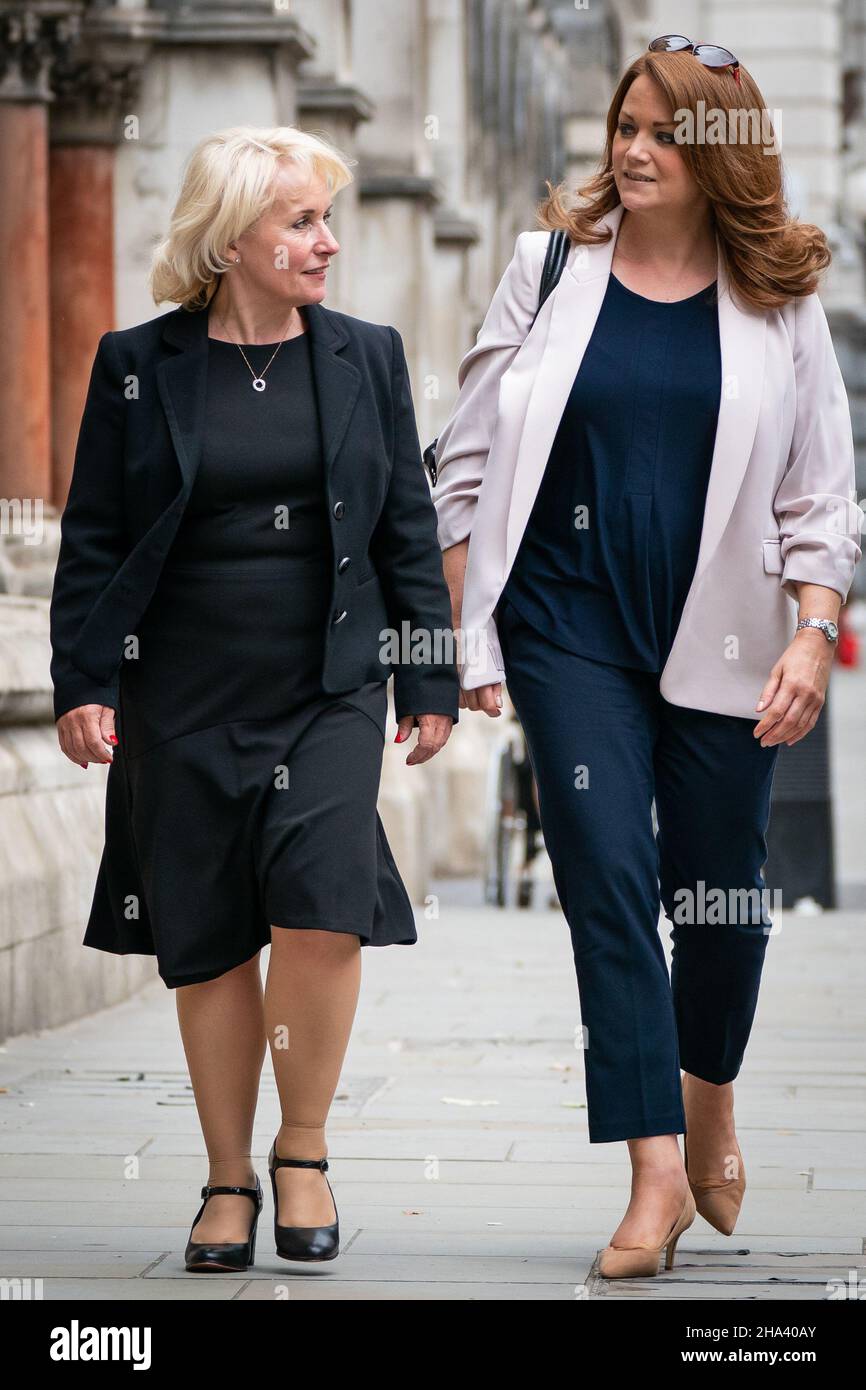 Kate griffiths andrew hi-res stock photography and images - Alamy