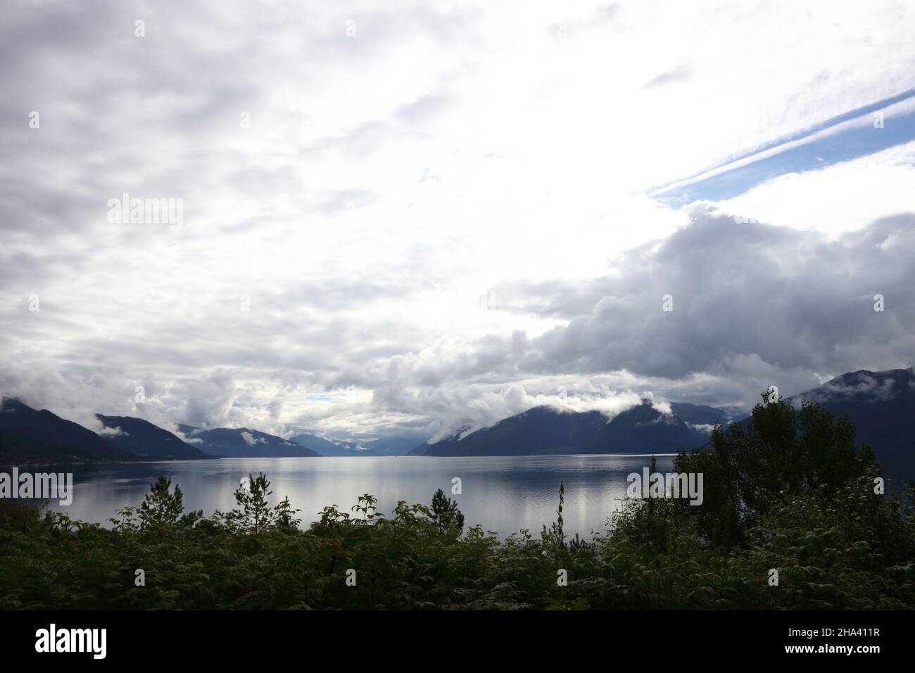 Sonnenaufgang - Sognefjord bei Nordrevik und Vadheim / Sunrise ...