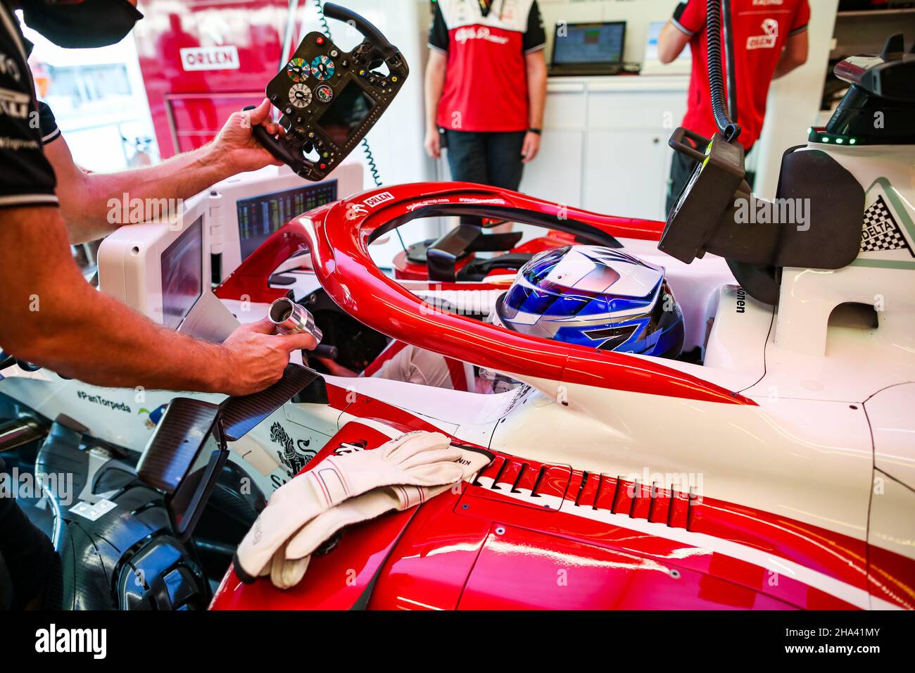 Alfa romeo f1 steering wheel hi-res stock photography and images - Alamy