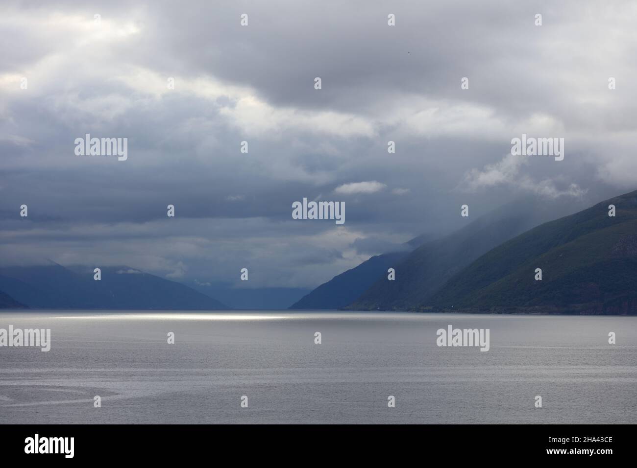 Norwegen - Sognefjord bei Nordrevik und Vadheim / Norway - Sognefjorden ...