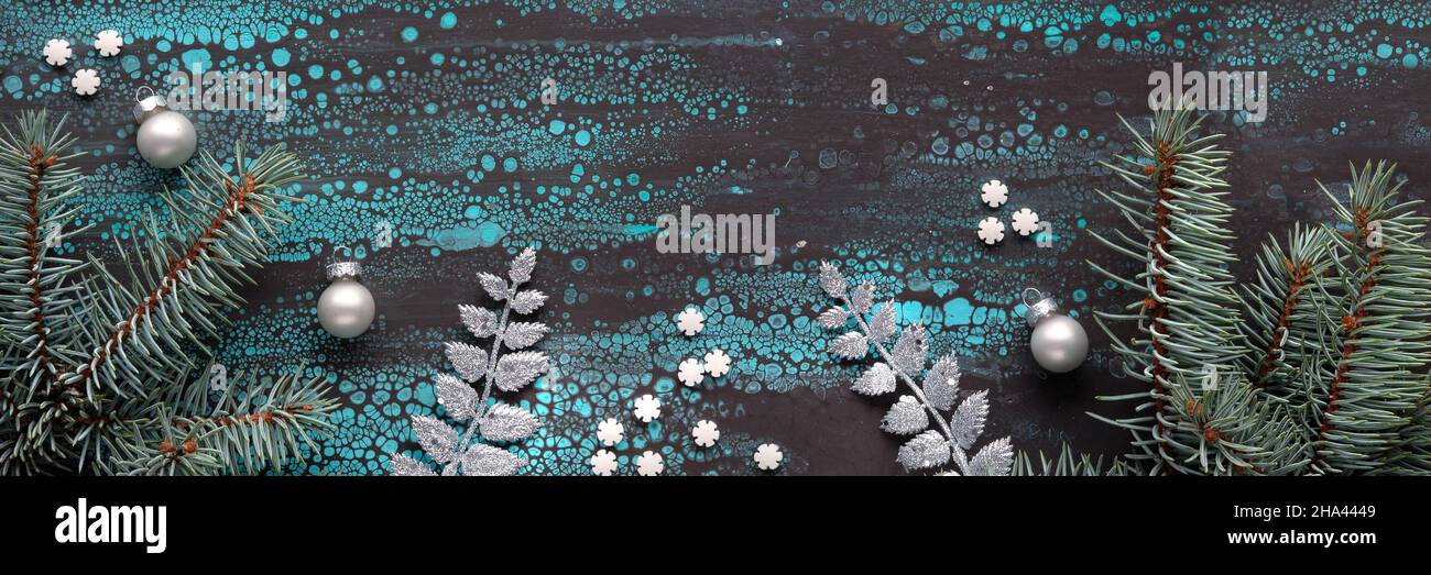 Silver christmas border hi-res stock photography and images - Alamy