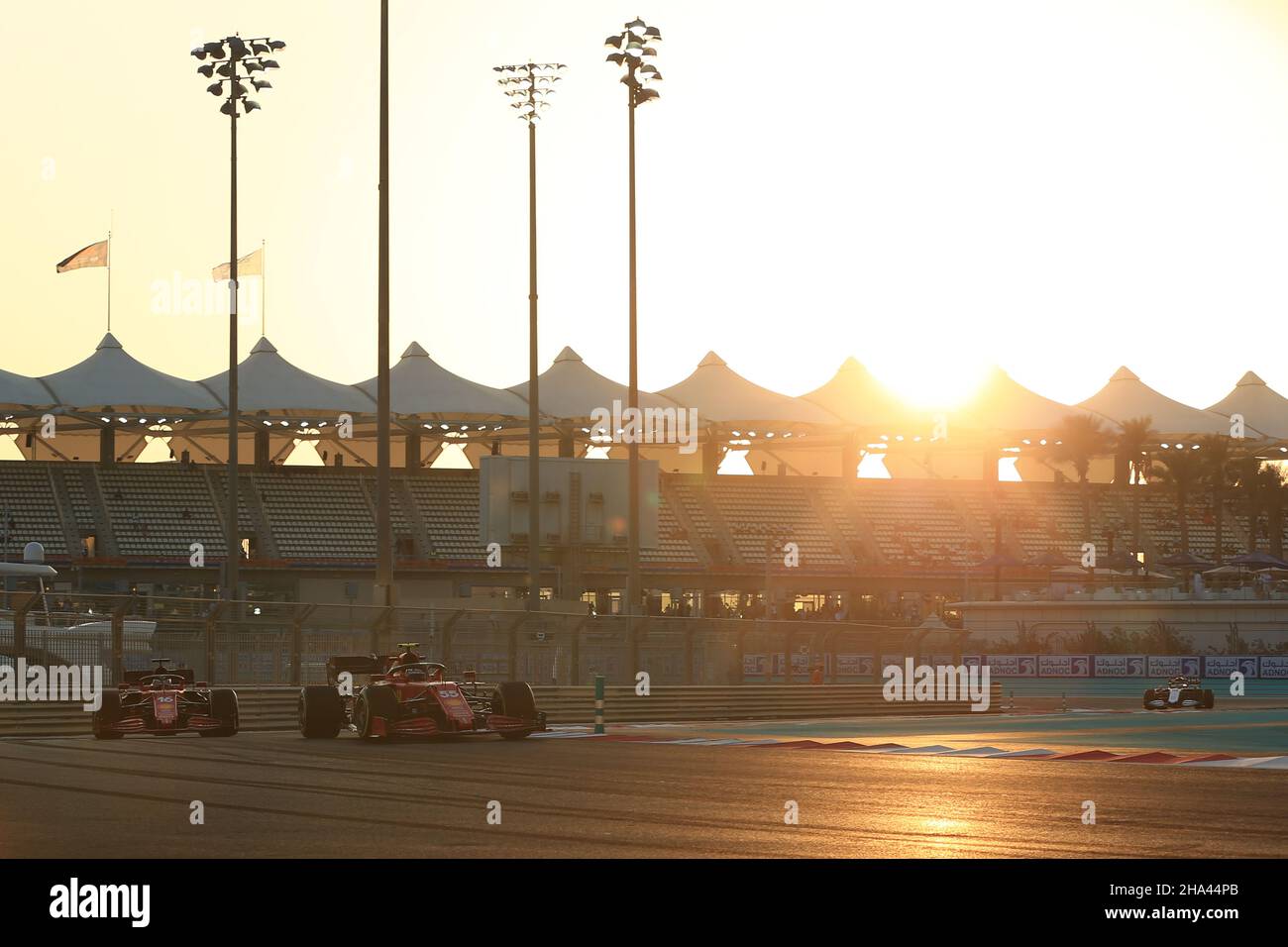 Abu Dhabi, UAE. 10th December 2021; Yas Marina Circuit, Abu Dhabi ...