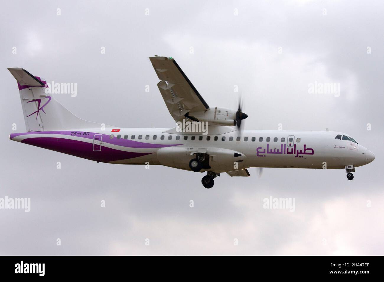 Sevenair ATR ATR-72-202 [TS-LBD] landing runway 14 Stock Photo - Alamy