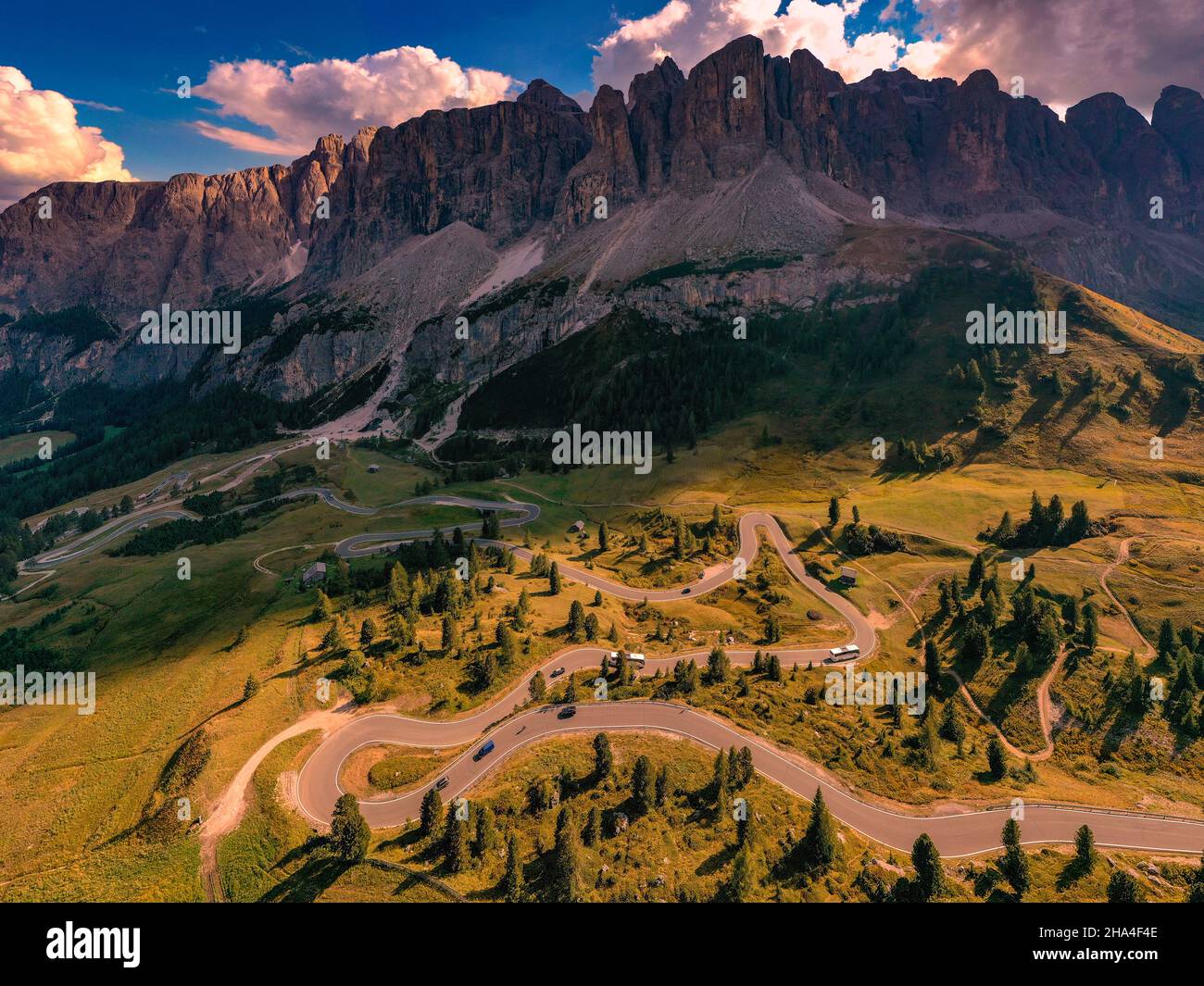 Passo gardena hi-res stock photography and images - Alamy