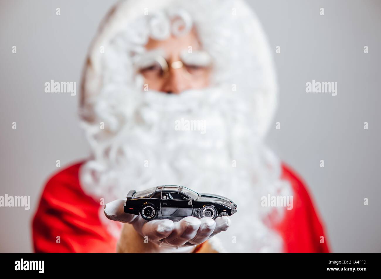 Santa in a car hi-res stock photography and images - Alamy