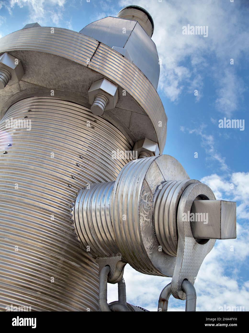 ,World's Largest Fire Hydrant Busted Plug Plaza, Taylor Street Columbia ...