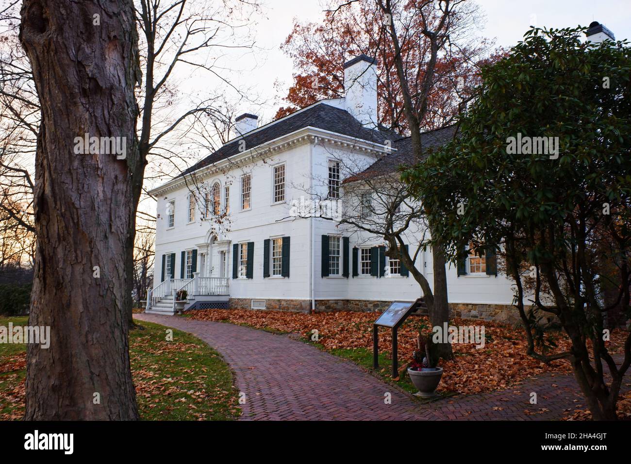 The Georgian-styled Ford Mansion was George Washington's headquarters ...