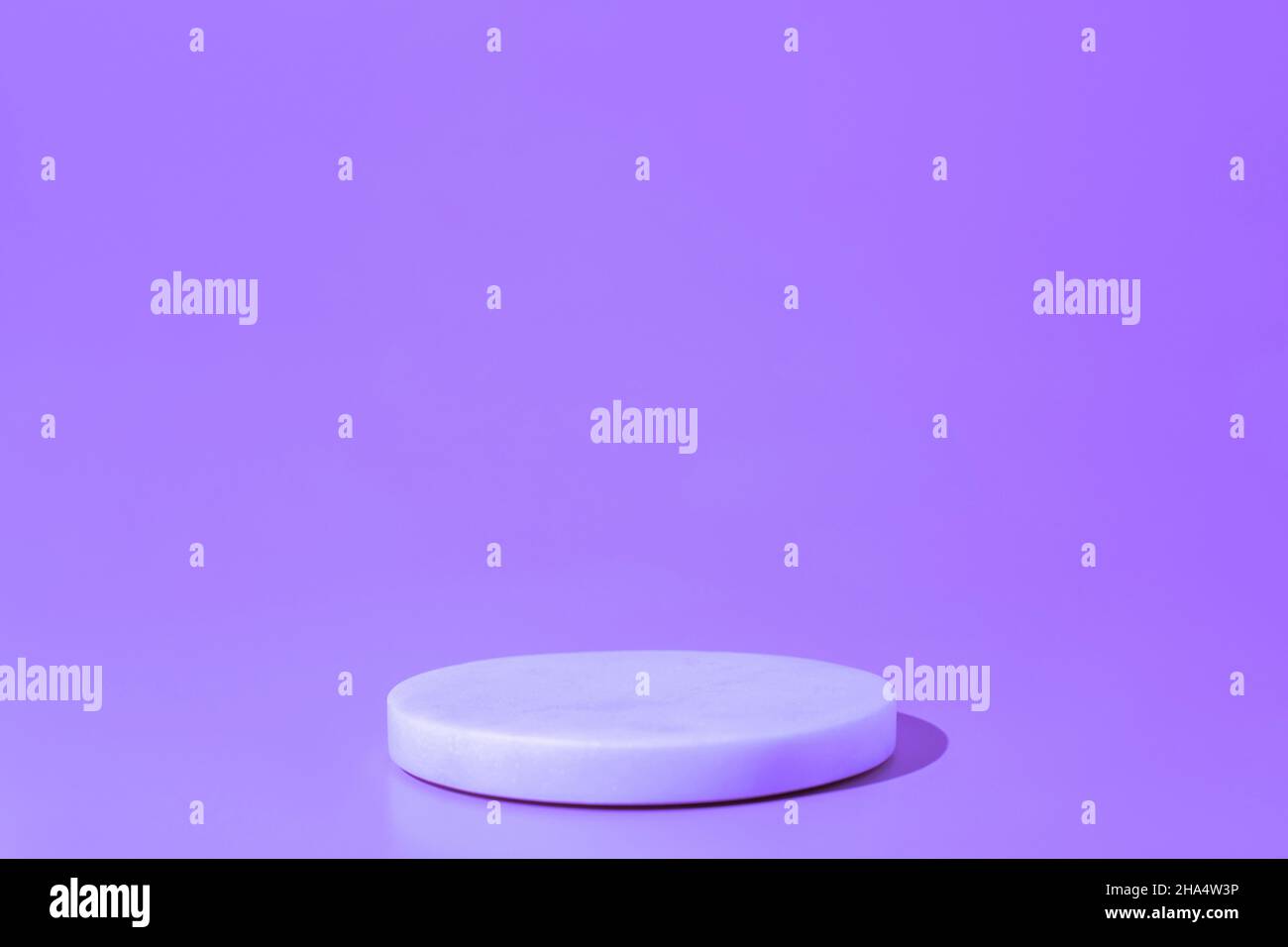 Pantone color 2022 hi-res stock photography and images - Alamy