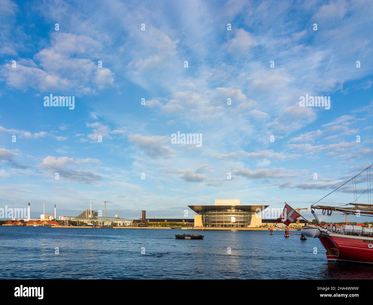 Copenhagen, Koebenhavn: Copenhagen Opera House (Operaen), Inner Harbour ...