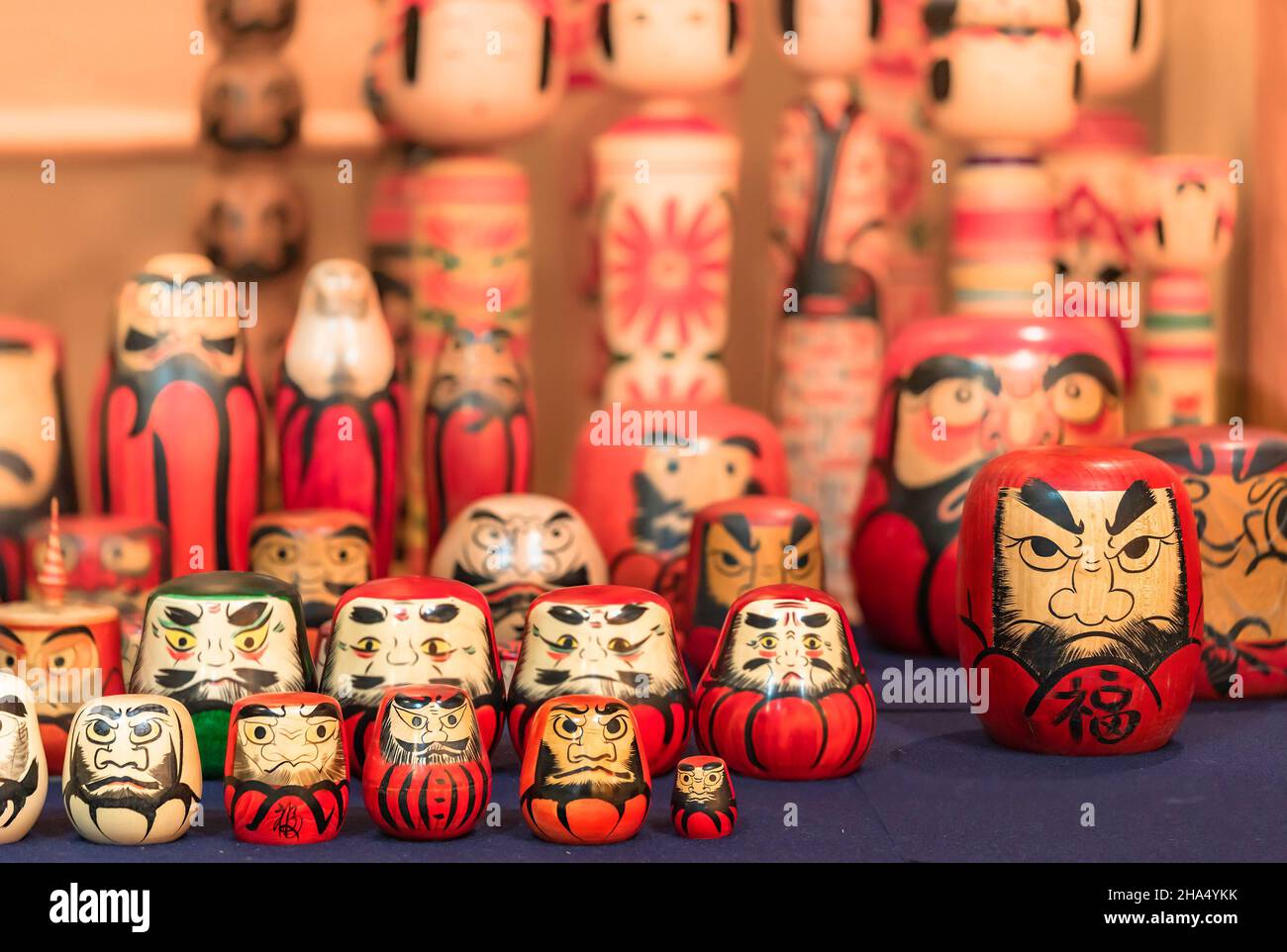 Daruma dolls hi-res stock photography and images - Alamy