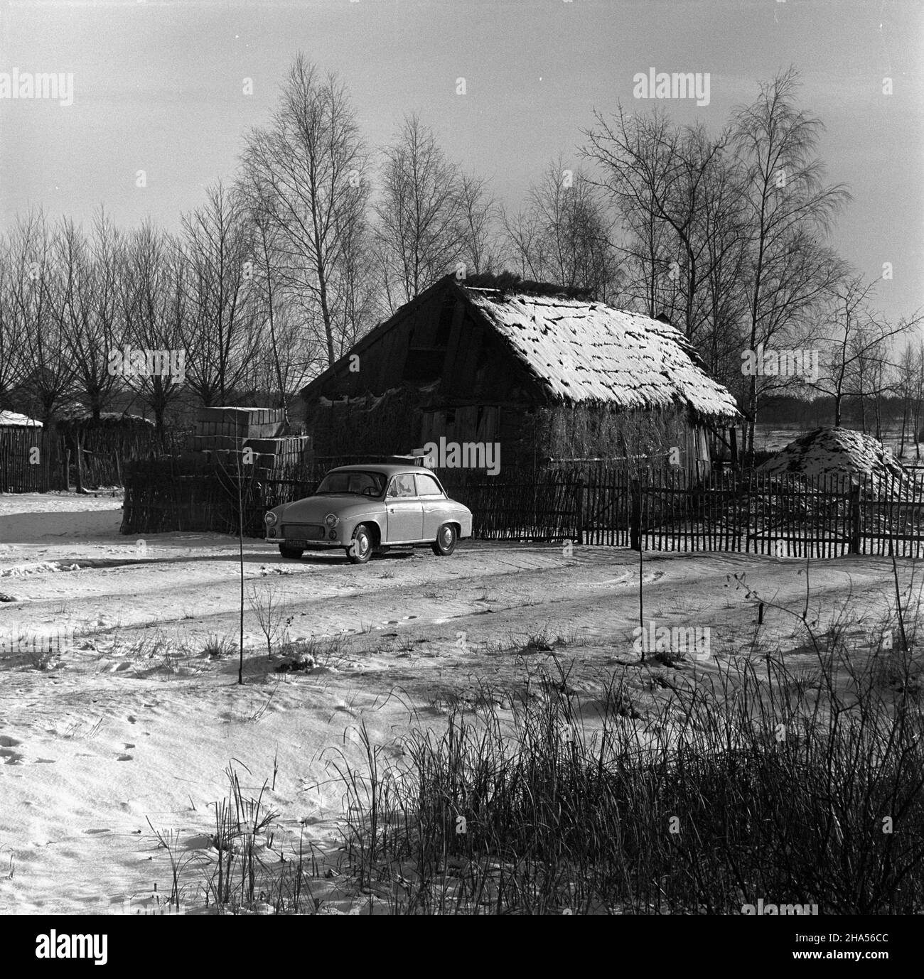 Syrenka car hi-res stock photography and images - Alamy