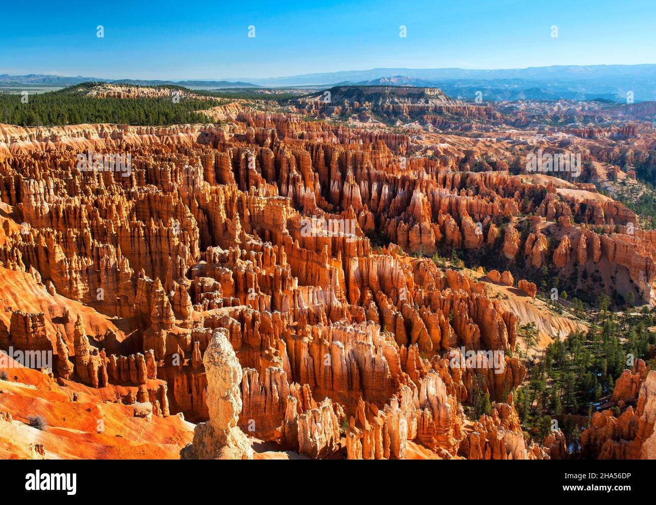 Inspiration Point is one of the most dramatic overlooks in the Bryce ...