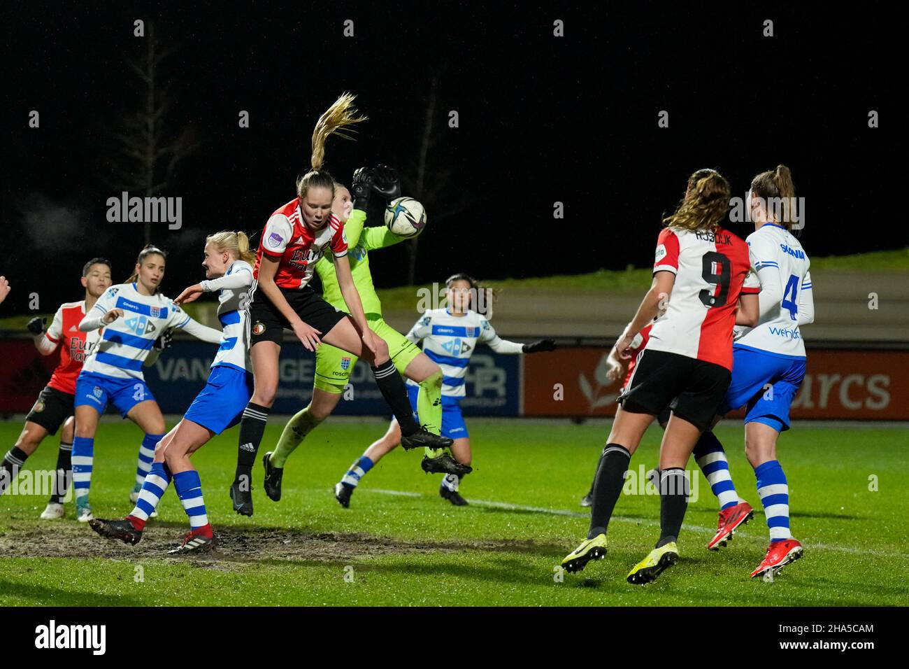 Danique noordman de pec zwolle vrouwen hi-res stock photography and ...