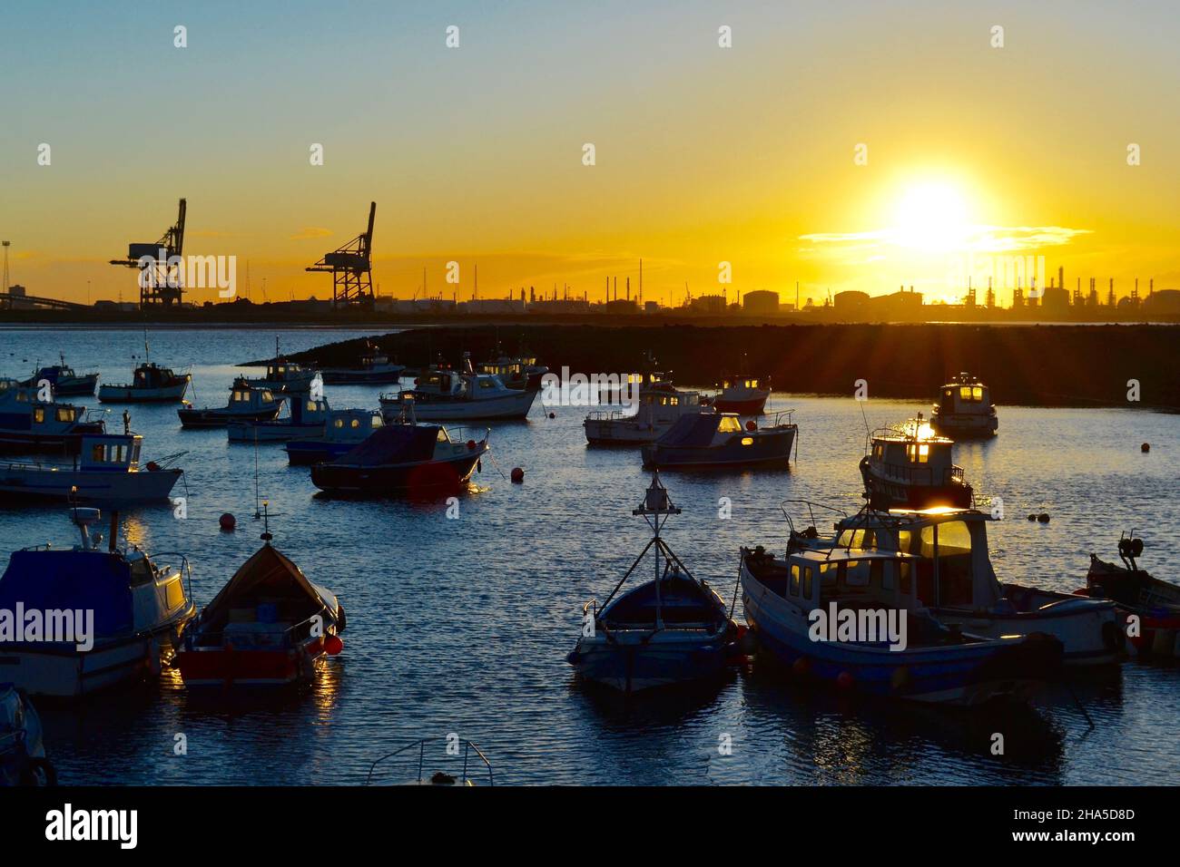 Sunset at Paddy's Hole, South Gare, Redcar, Teesside. Teesside Freeport ...