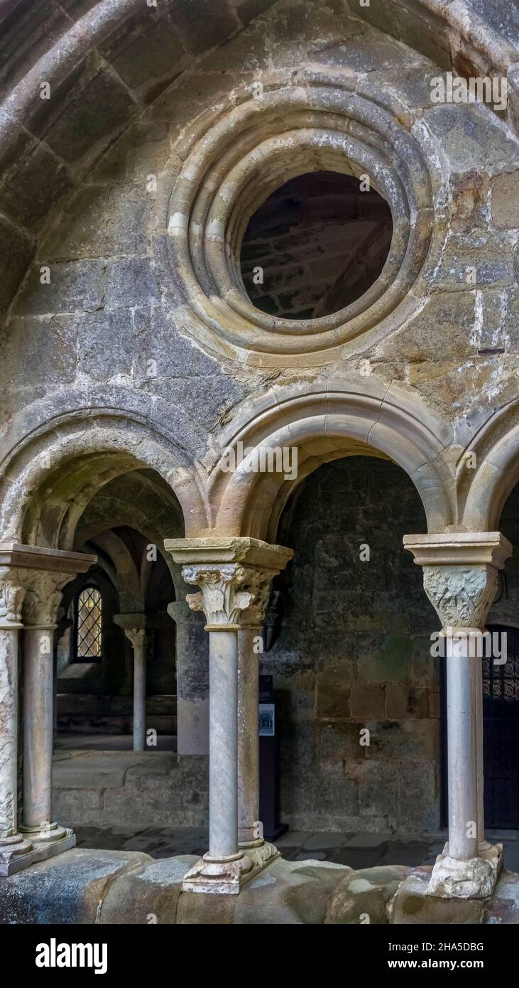 Oculus church hi-res stock photography and images - Alamy