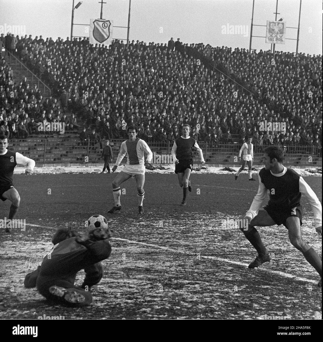 1969 football hi-res stock photography and images - Alamy