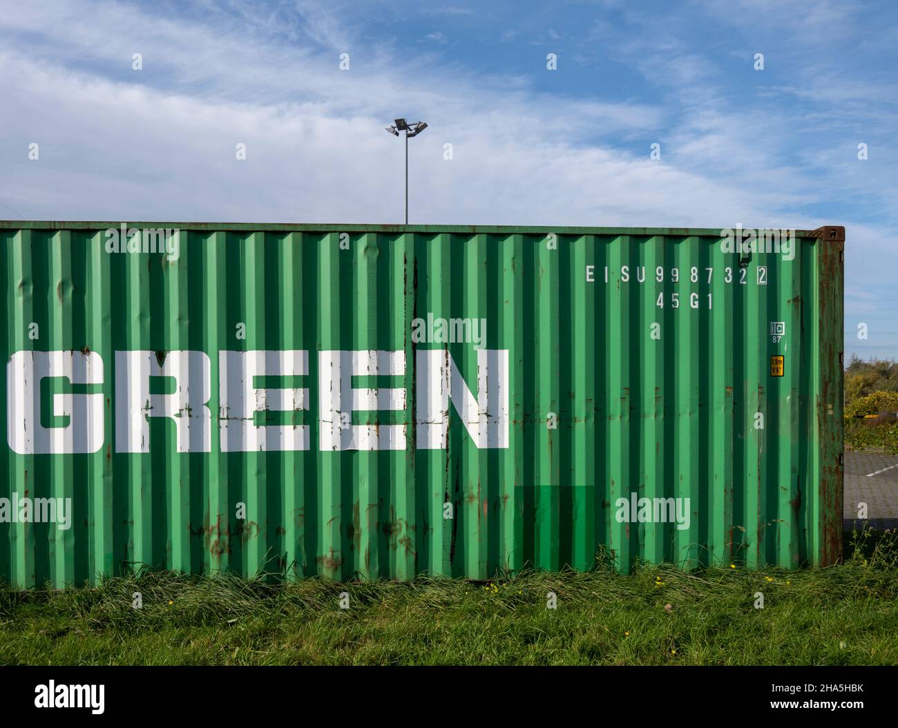 Container green hi-res stock photography and images - Alamy