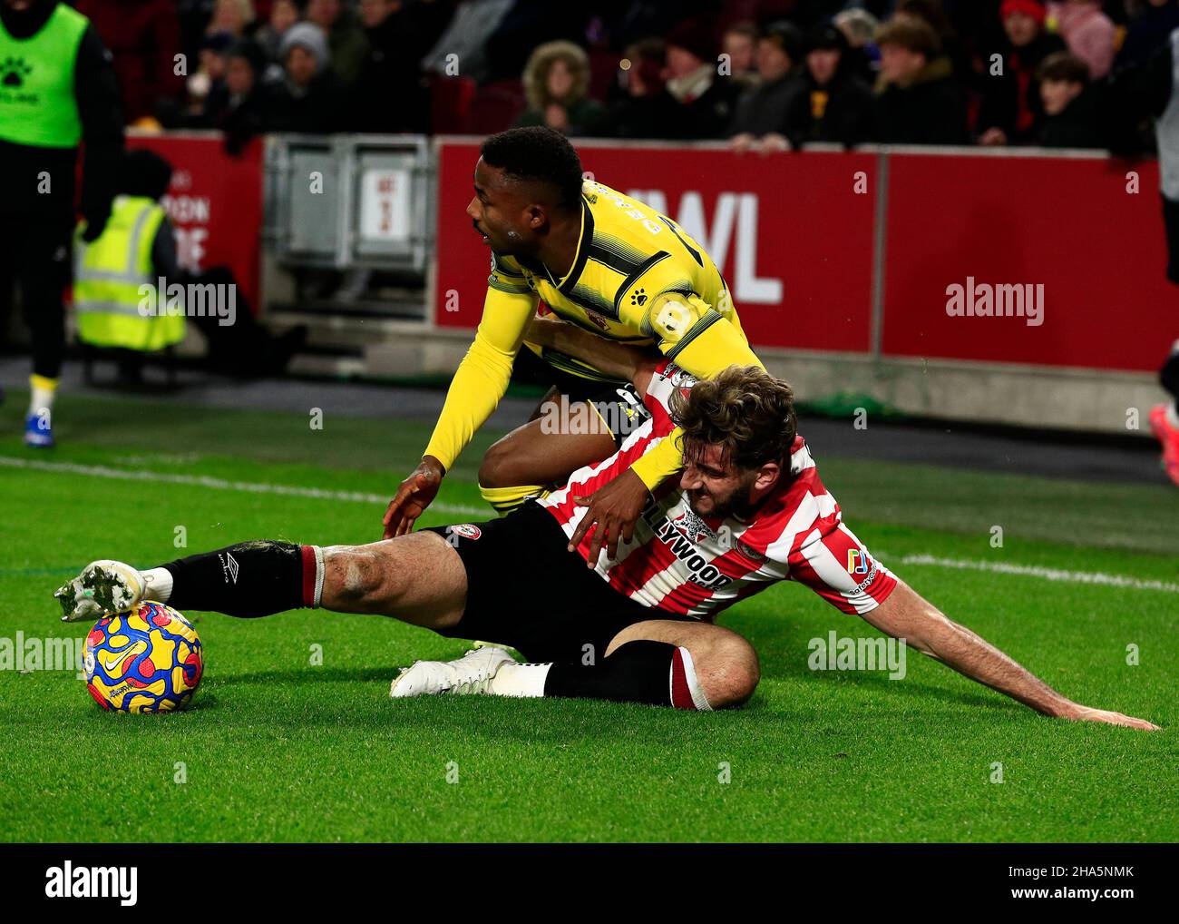 Charlie goode brentford hi-res stock photography and images - Alamy
