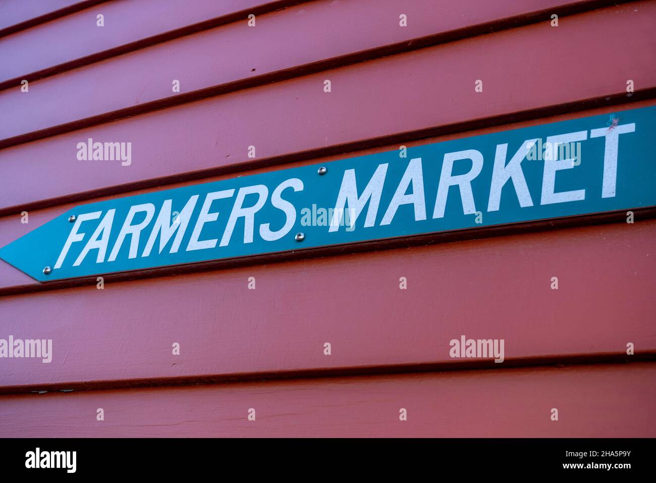 Directional banner hi-res stock photography and images - Alamy
