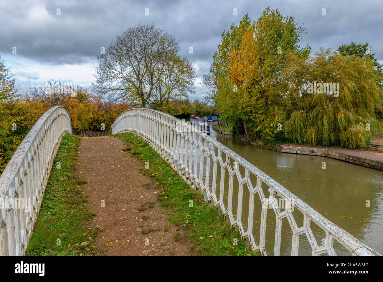 Victorian cast iron bridges hi-res stock photography and images - Alamy