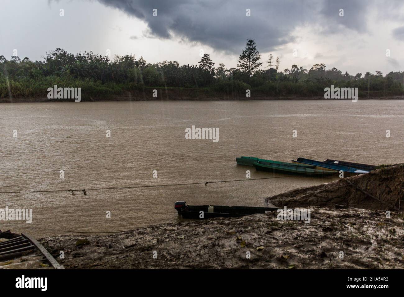 Rain in malaysia scenic hi-res stock photography and images - Alamy