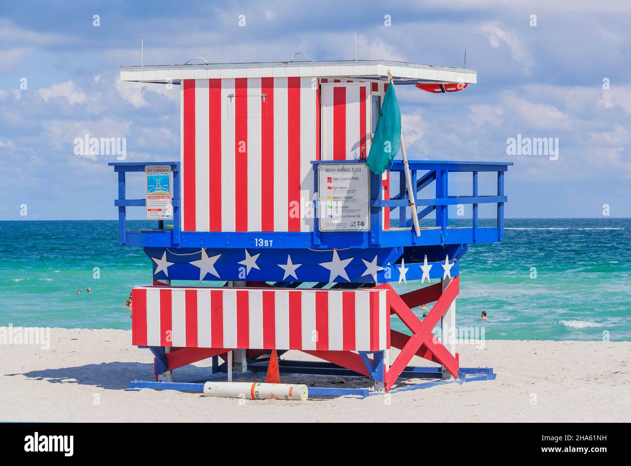 Art Deco Lifeguard hut on South Beach, Ocean Drive, Miami Beach, Miami ...