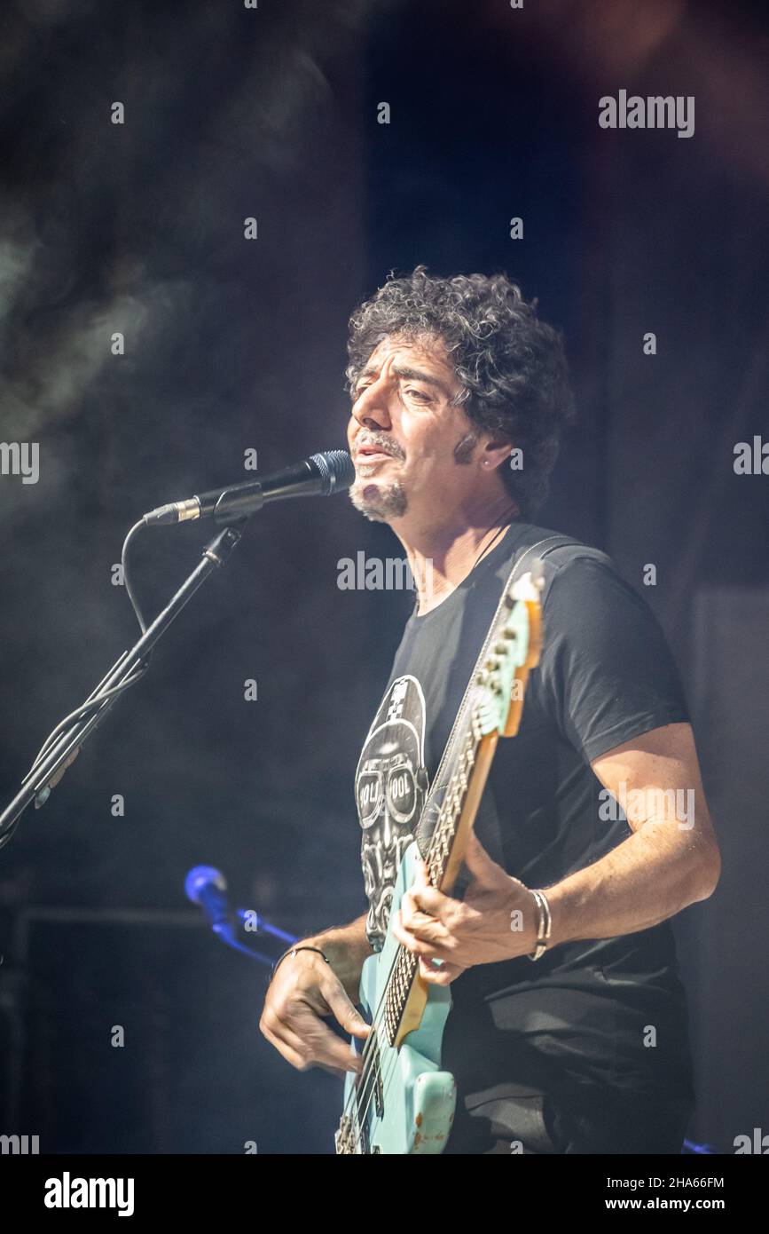 The Italian singer Max Gazzè live in Turin, Italy Stock Photo - Alamy