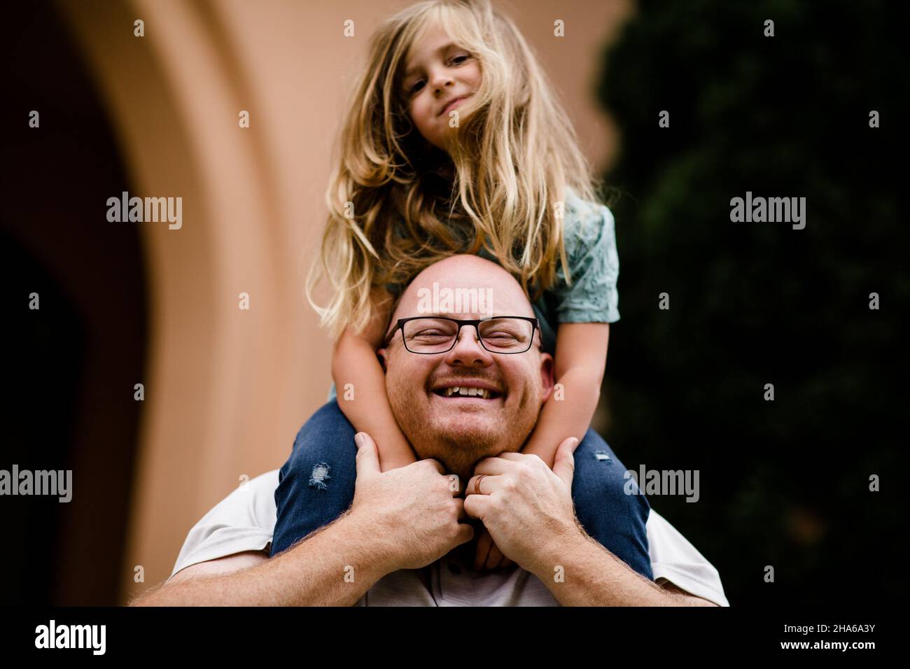 Smiling Dad with Four Year Old on Shoulders in San Diego Stock Photo ...