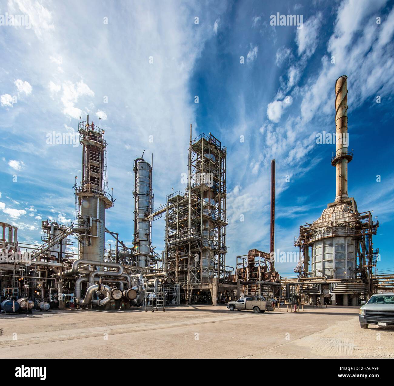 Deer park texas oil hi-res stock photography and images - Alamy