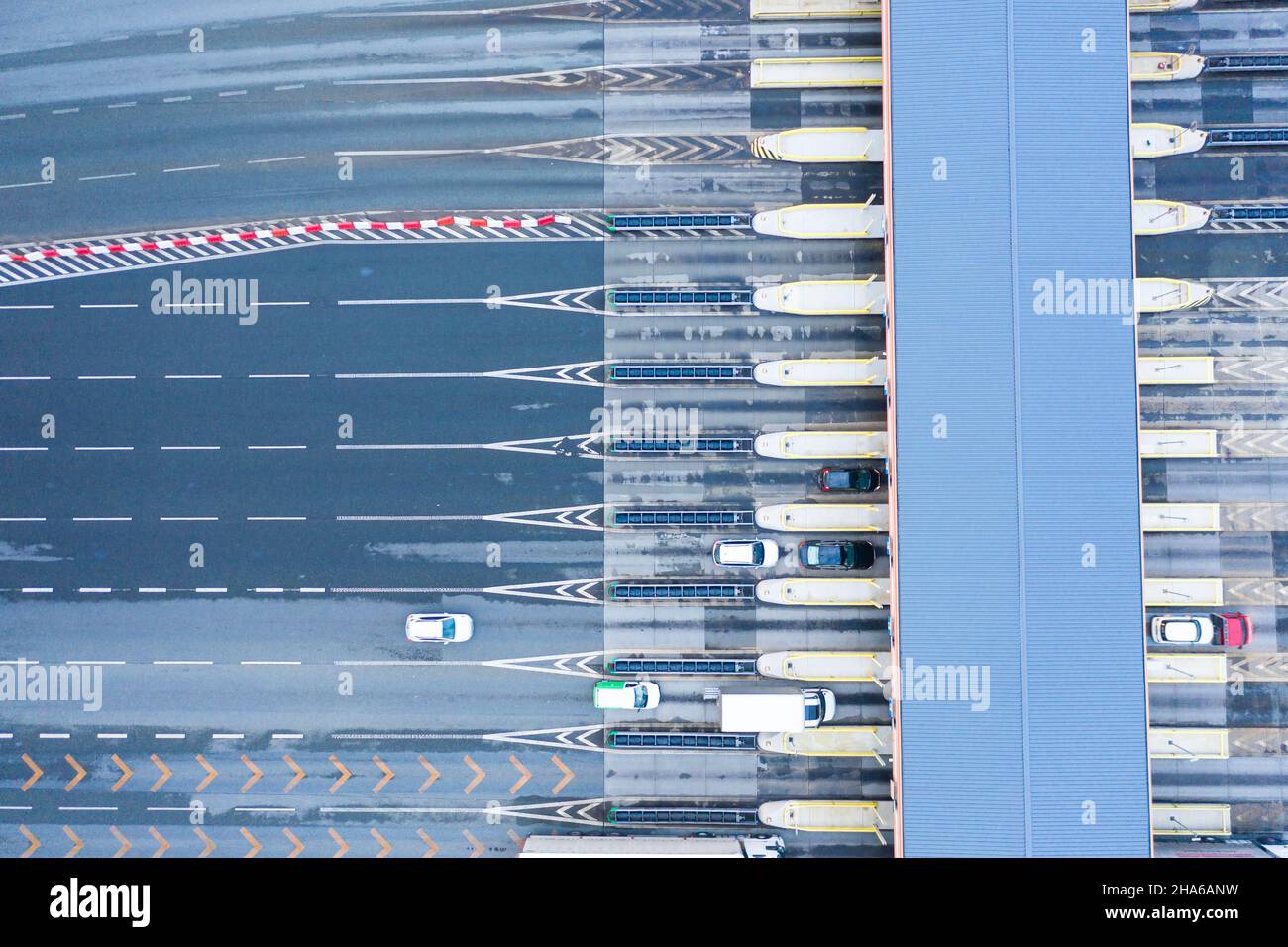 Toll collection hi-res stock photography and images - Alamy