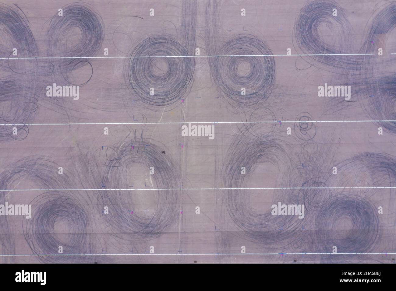 Skid mark car aerial hi-res stock photography and images - Alamy