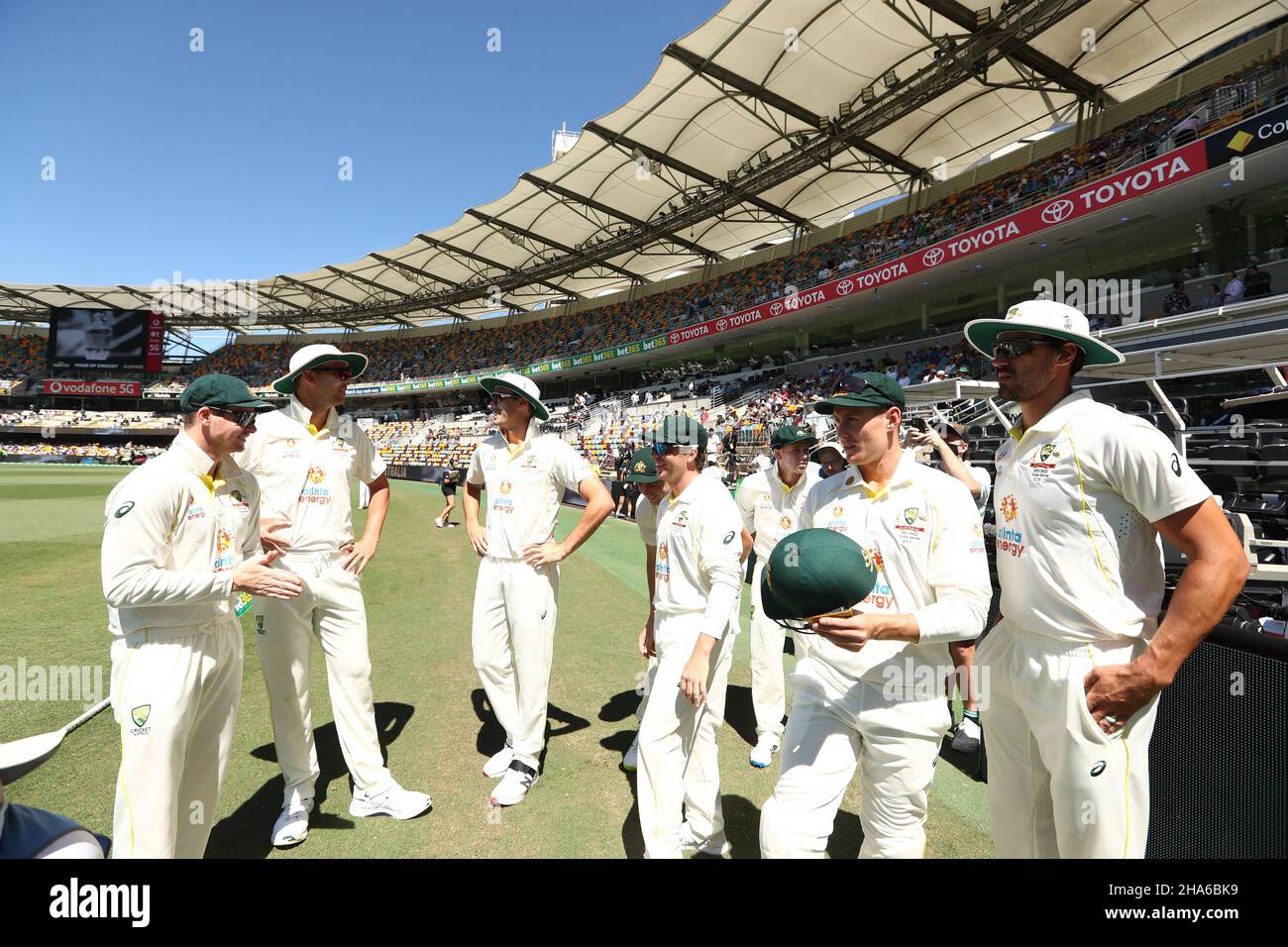 Australia prepare to take the field during day four of the first Ashes ...