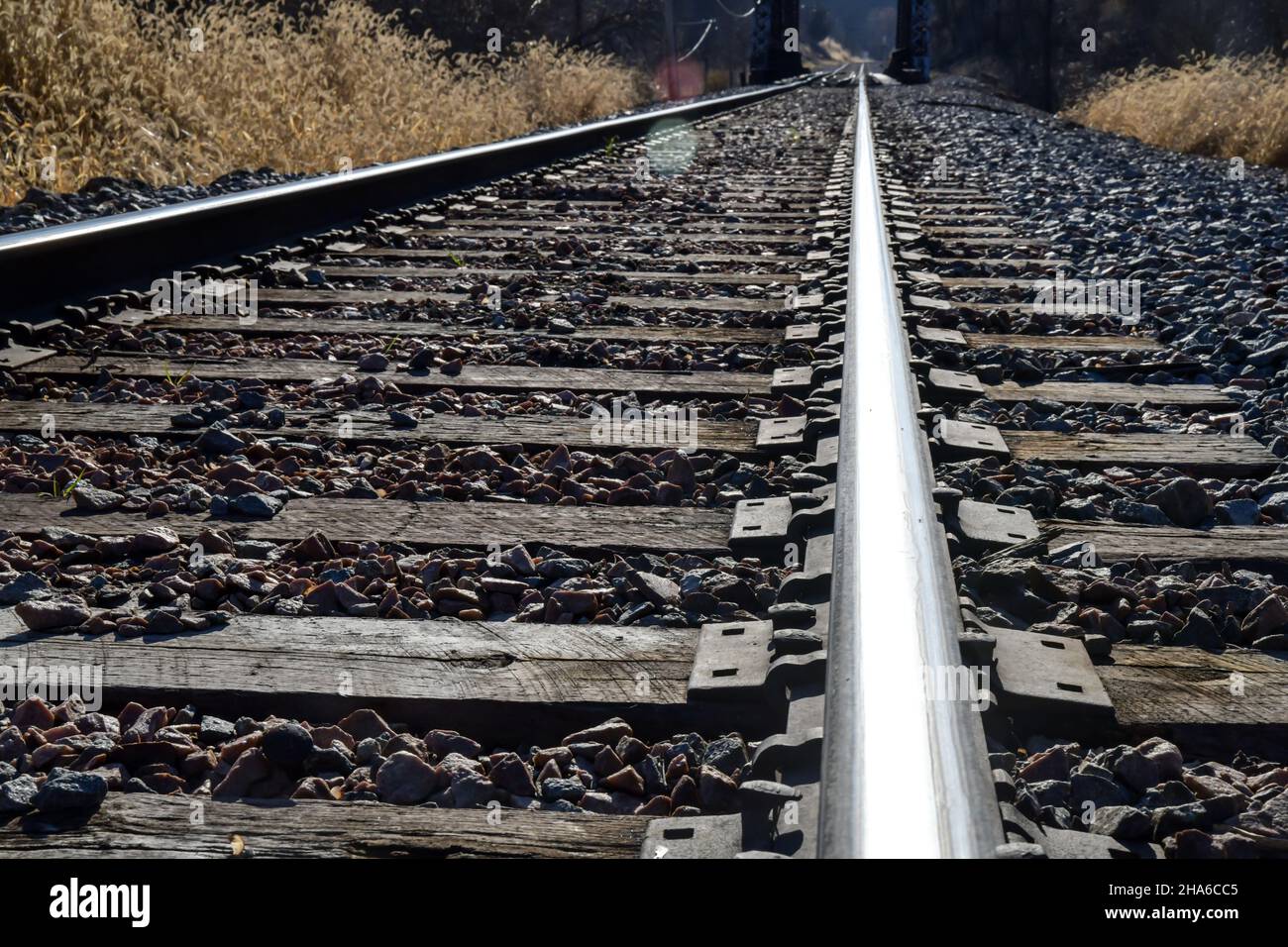 Empty railroad tracks hi-res stock photography and images - Alamy