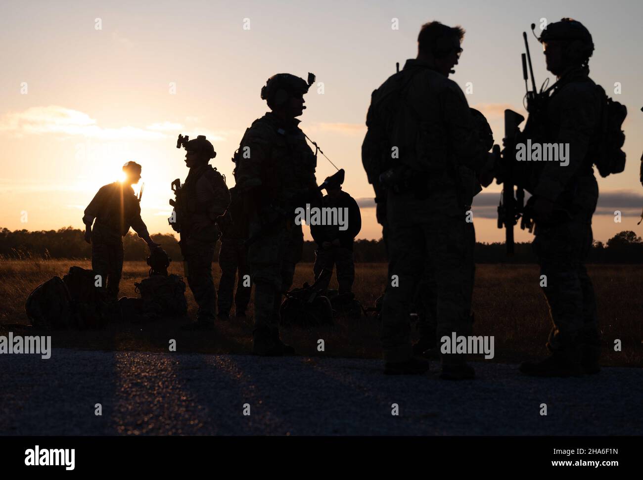 Air Force Special Tactics Operators assigned to the 23rd Special ...