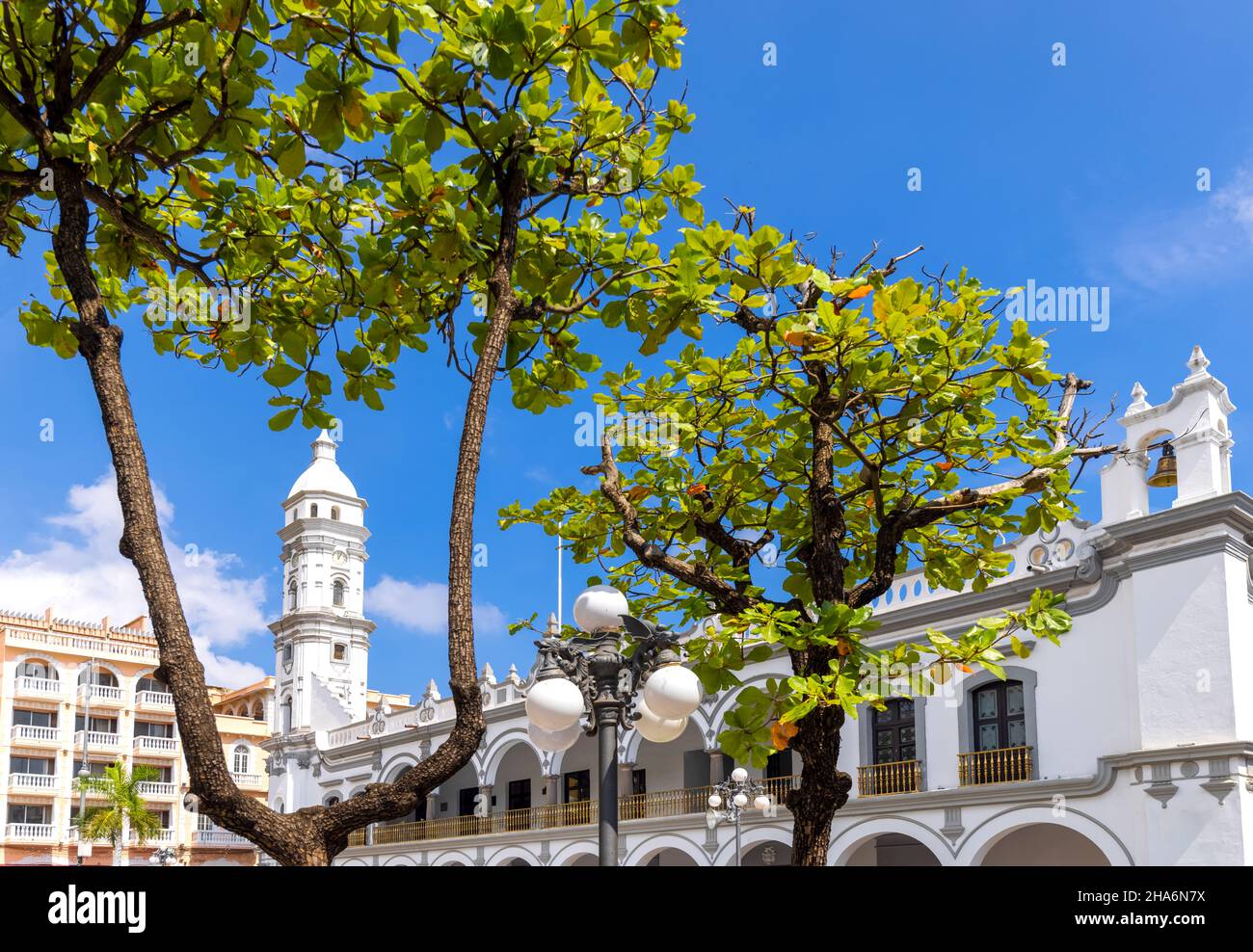 Veracruz, colorful streets and colonial houses in historic city center ...