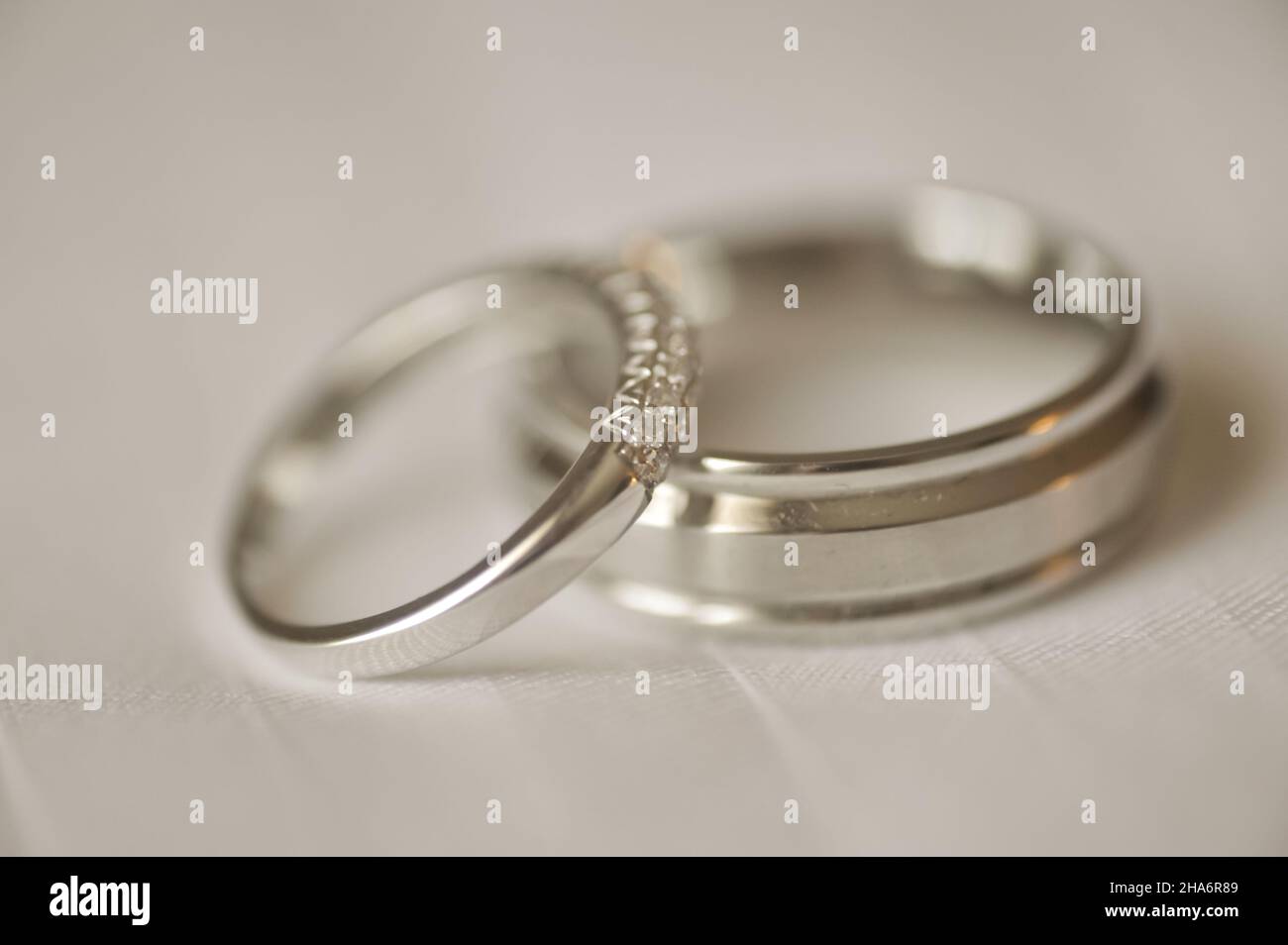 Wedding ring details Stock Photo - Alamy