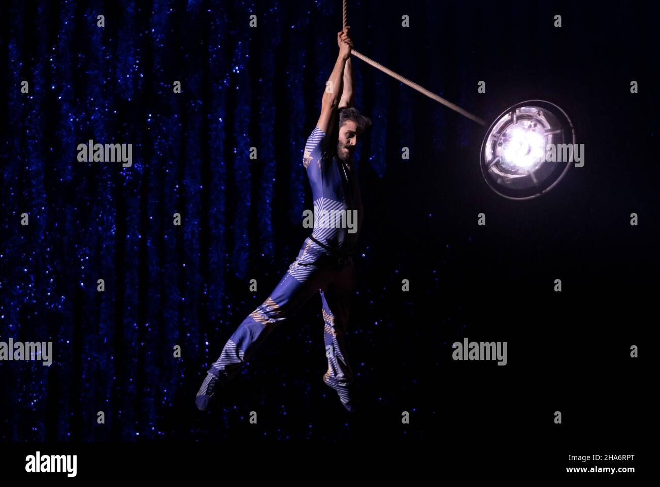 New York, NY - December 9, 2021: Alexis Vigneault performs Aerial Lamp ...