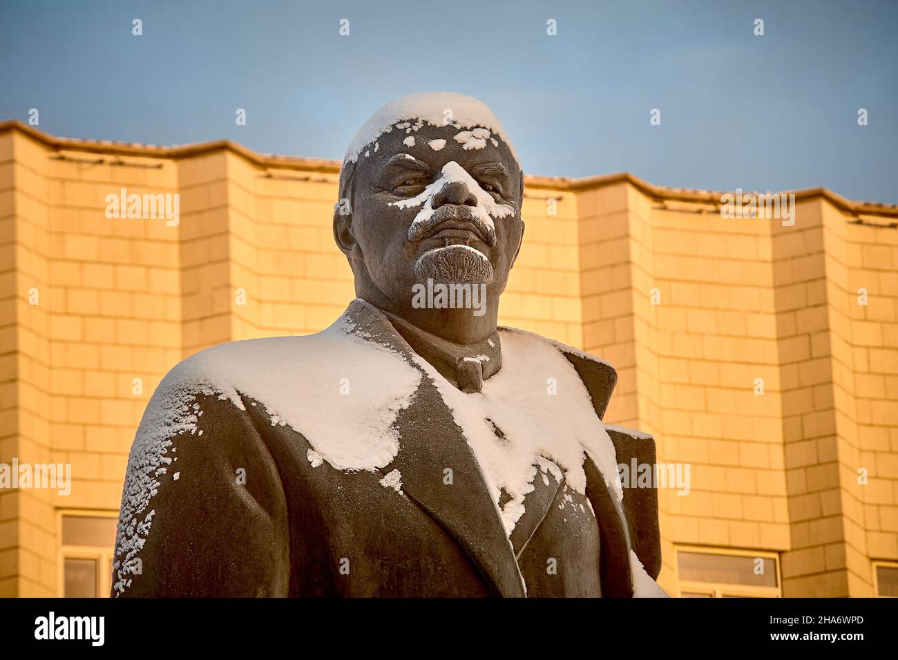 bust of Lenin Stock Photo - Alamy