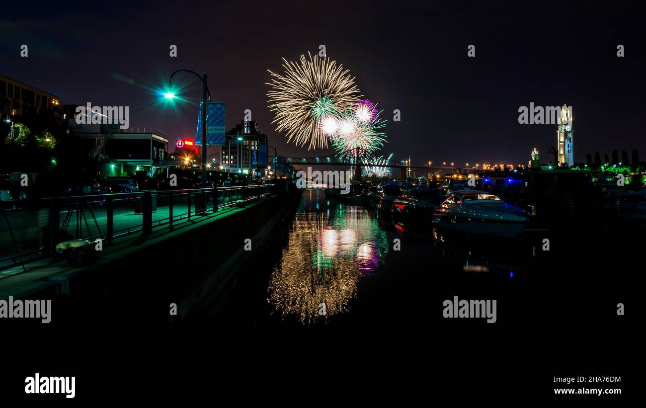 Scenic view of colorful fireworks in the night sky Stock Photo - Alamy