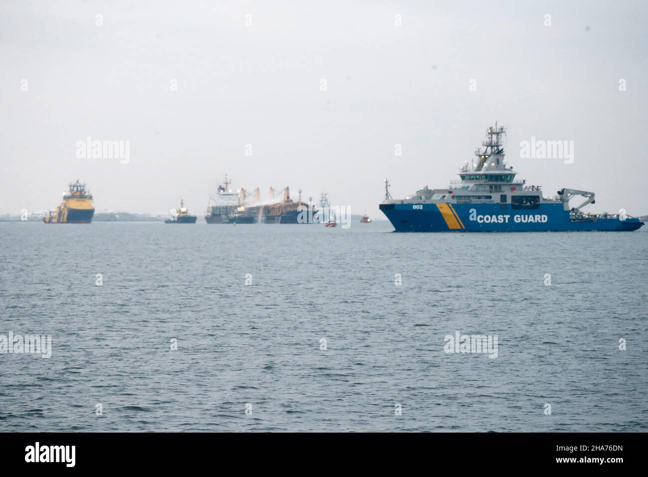 Fire fighting vessel hi-res stock photography and images - Alamy