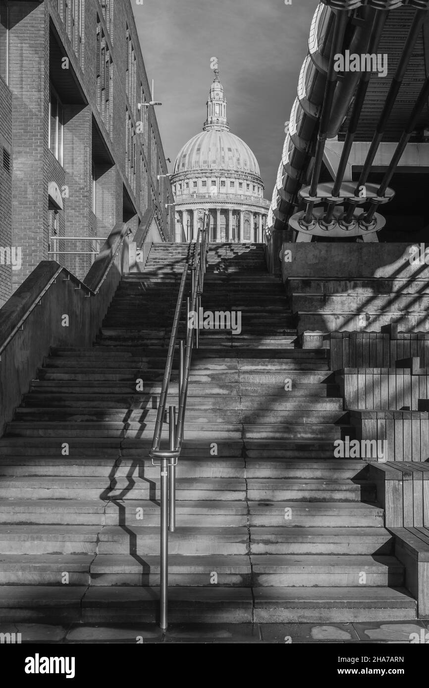 The steps by millennium bridge leading to St. Paul's Cathedral in ...