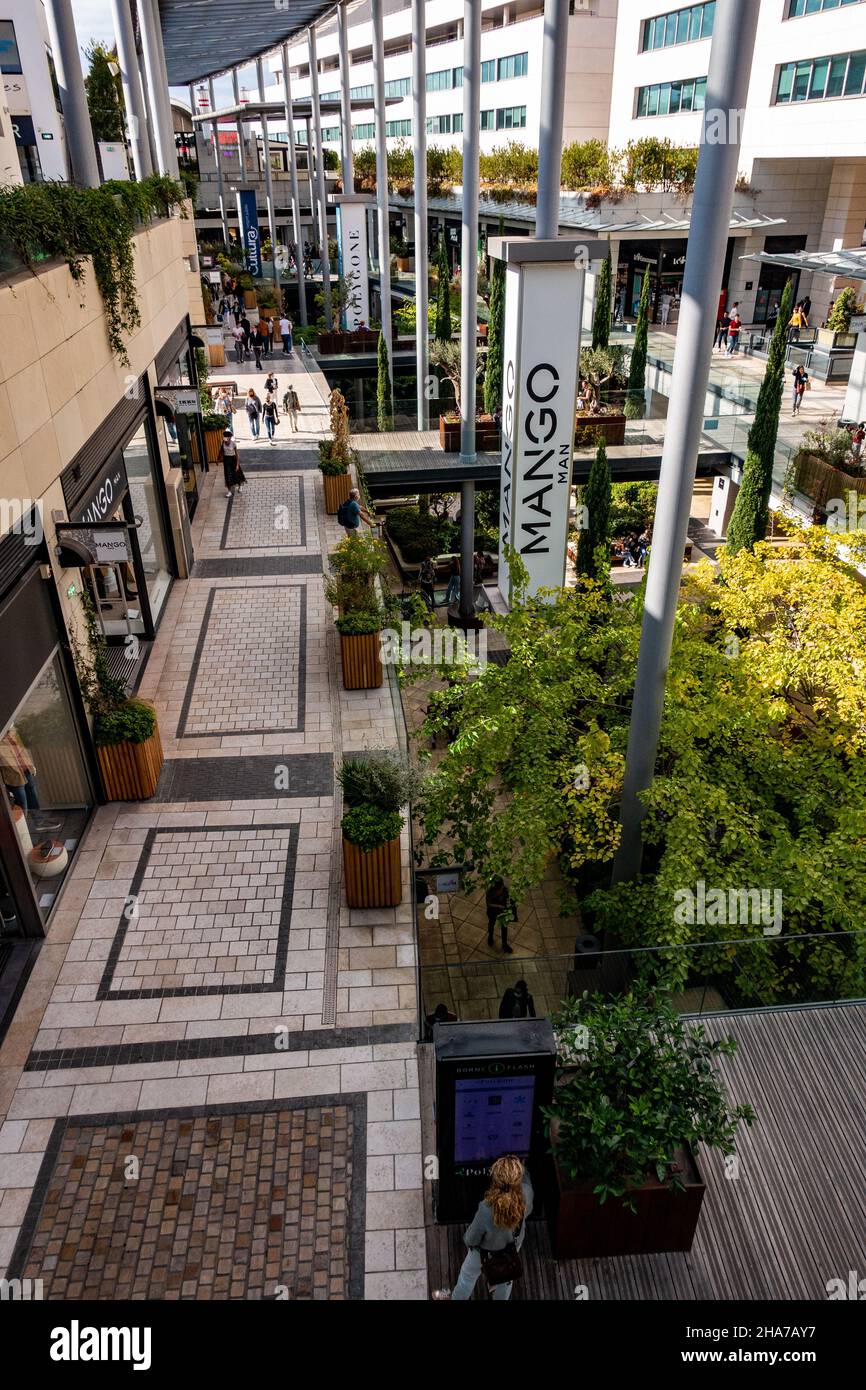 Polygone shopping centre, Béziers Stock Photo - Alamy