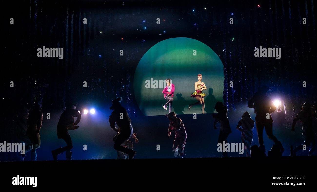 New York, United States. 09th Dec, 2021. Members of Kinjaz Dance Crew ...