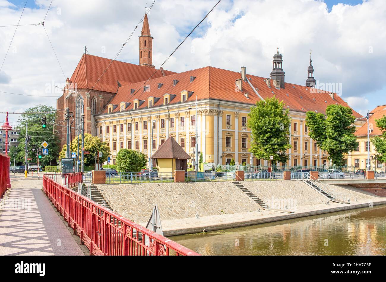 Wroclaw bridge of penitents hi-res stock photography and images - Alamy