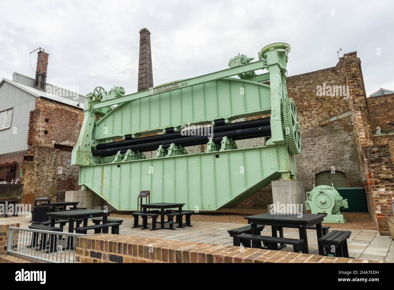giant plate bending rolls machine used for forming steel plates in the ...