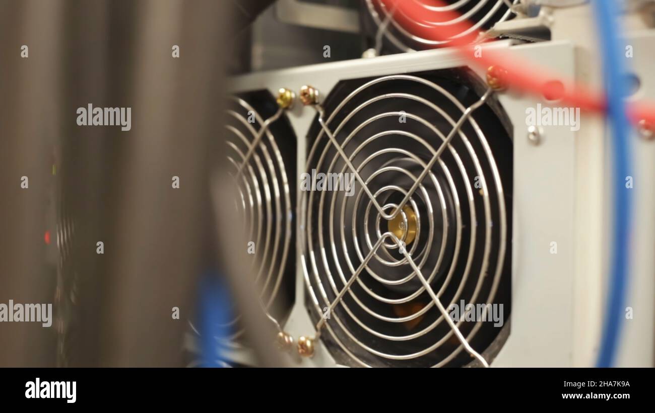 Data center cooling fan hi-res stock photography and images - Alamy