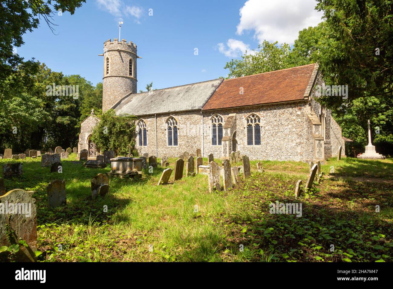 Village parish church of Saint Peter, Spexhall, Suffolk, England, UK ...