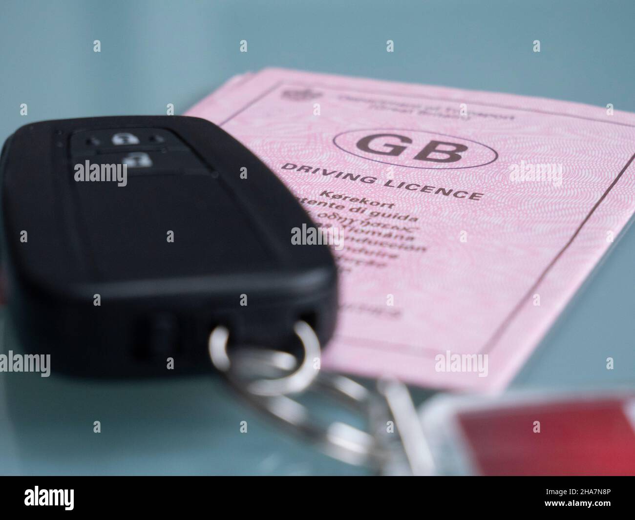 Old style paper GB driving licence issued in the UK before 31 March ...