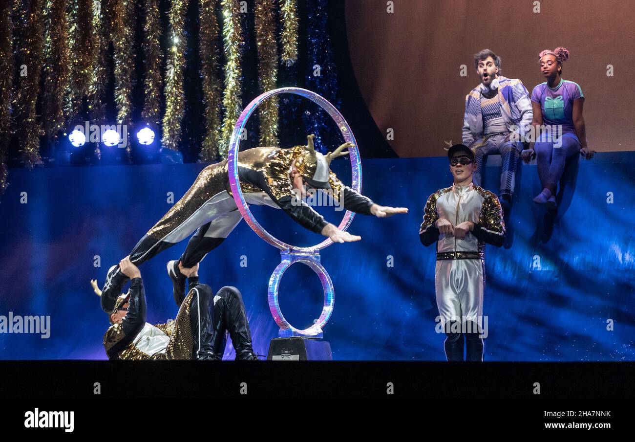 New York, USA. 09th Dec, 2021. Quentin Greco, Jean-Marc Giese, Roberto ...